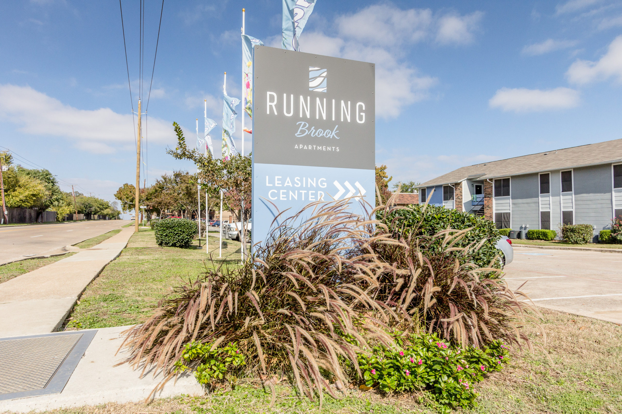 19_Signs – Running Brook Apartments